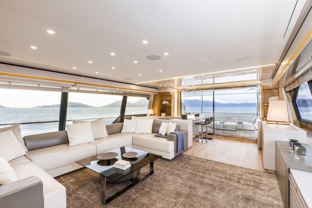 Yacht Navetta 28, a Ferretti Custom Line Superyacht | CHARTERWORLD ...